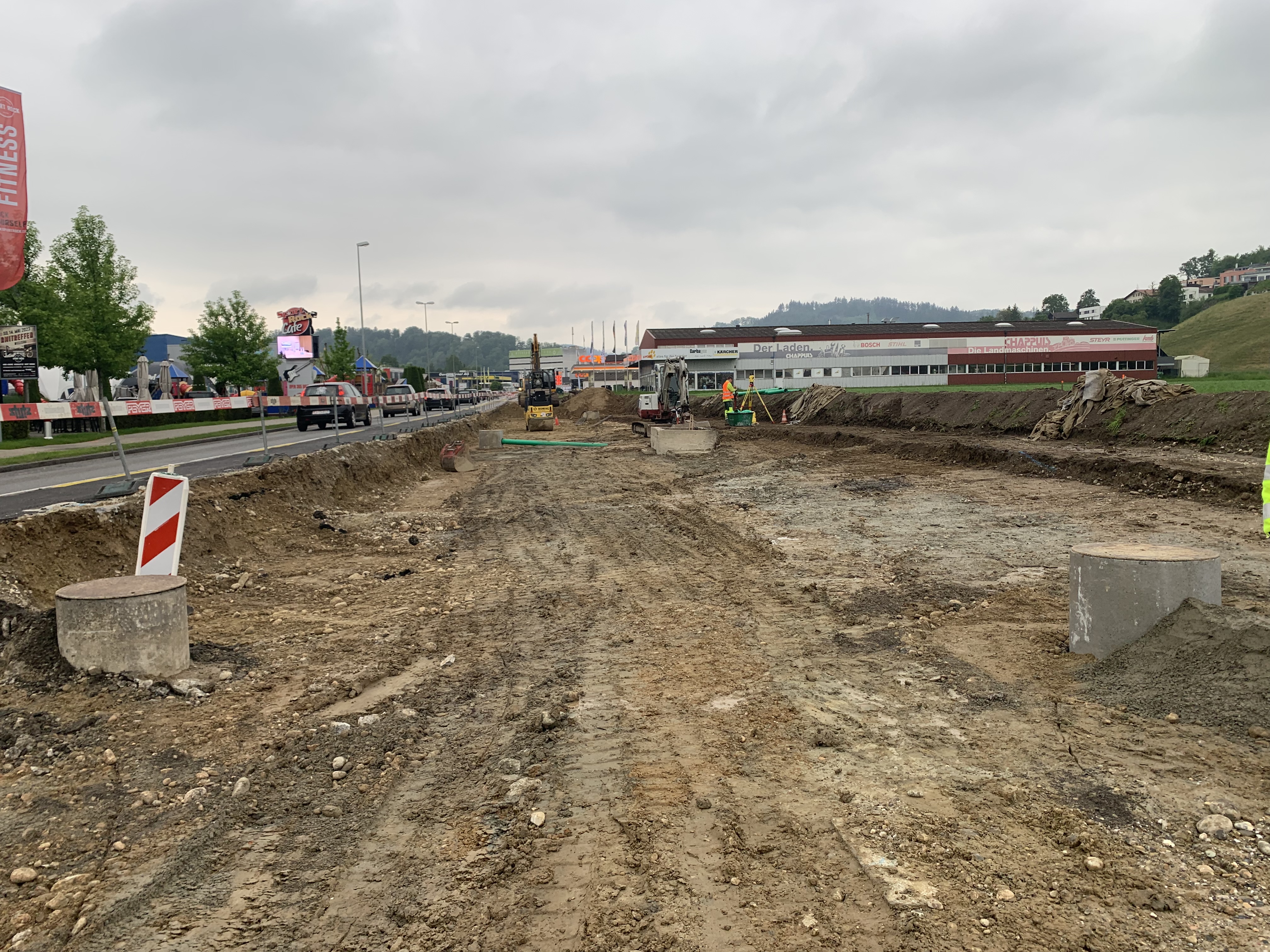 Willisau: Kreisel Grundmatt mit Bypass und Busspur - Kanton Luzern