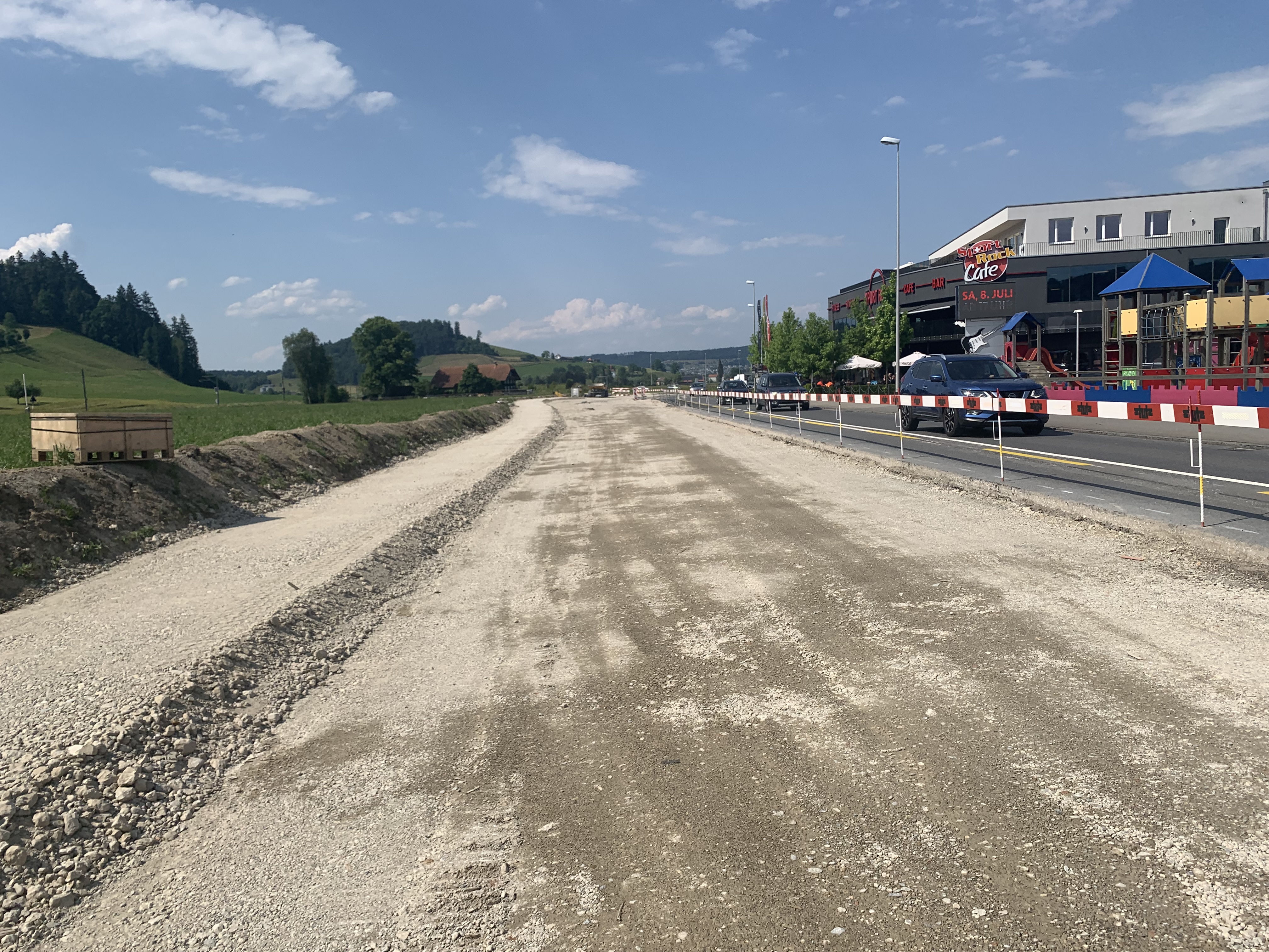 Willisau: Kreisel Grundmatt mit Bypass und Busspur - Kanton Luzern